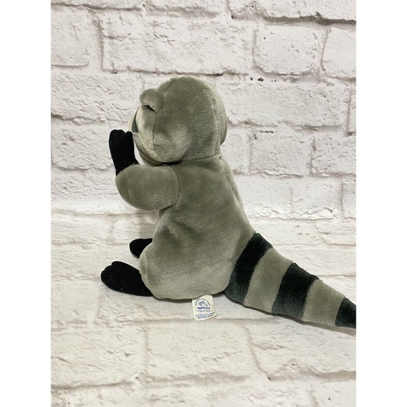 Disney | Toys | Vintage Applause Walt Disney Pocahontas Meeko Raccoon ...